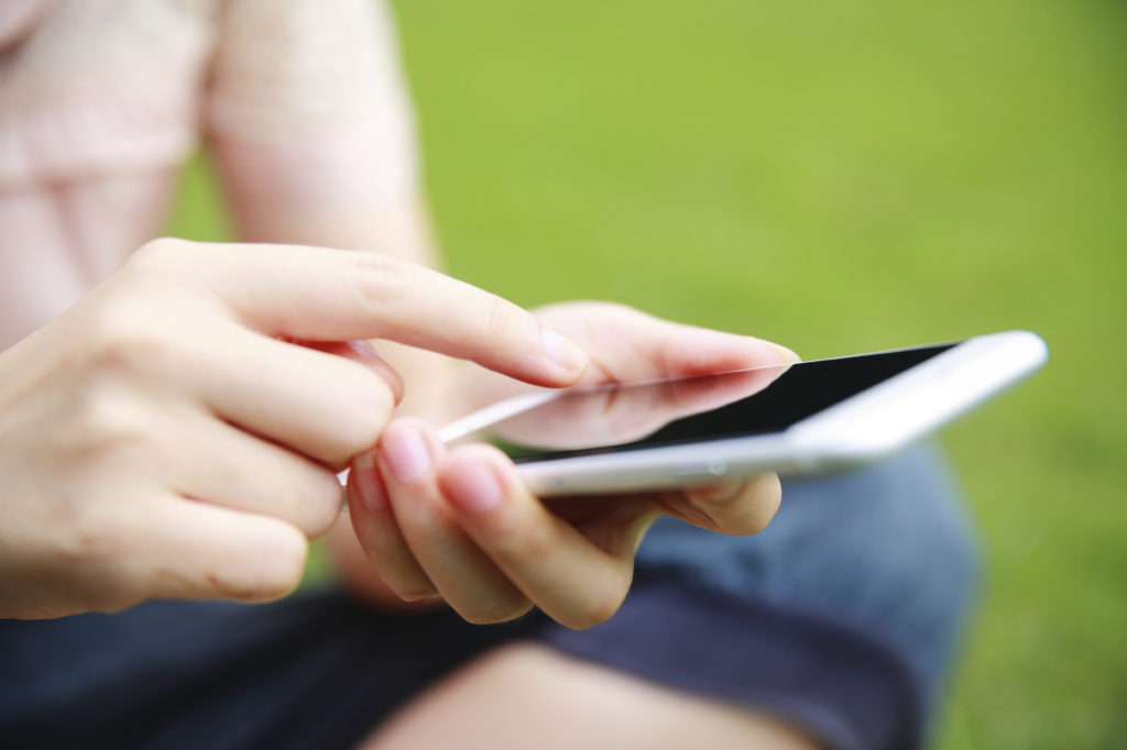 MRAID 3.0: Ready to Play Rich and Flawless Ads In-App on Your Phone